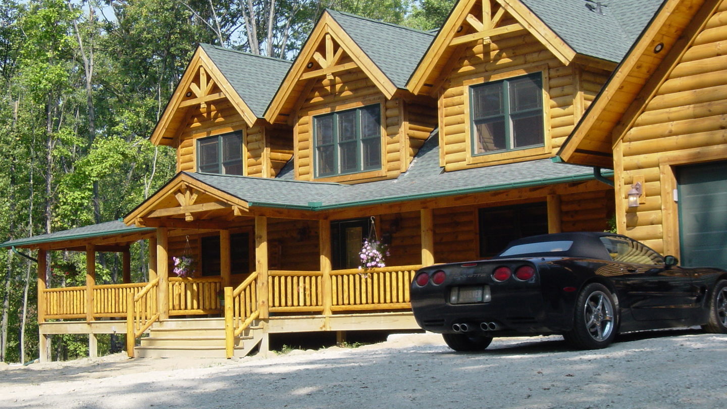 Solid Log Homes | Custom Log Homes | WDH
