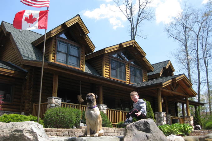 Solid Log Homes | Custom Log Homes | WDH